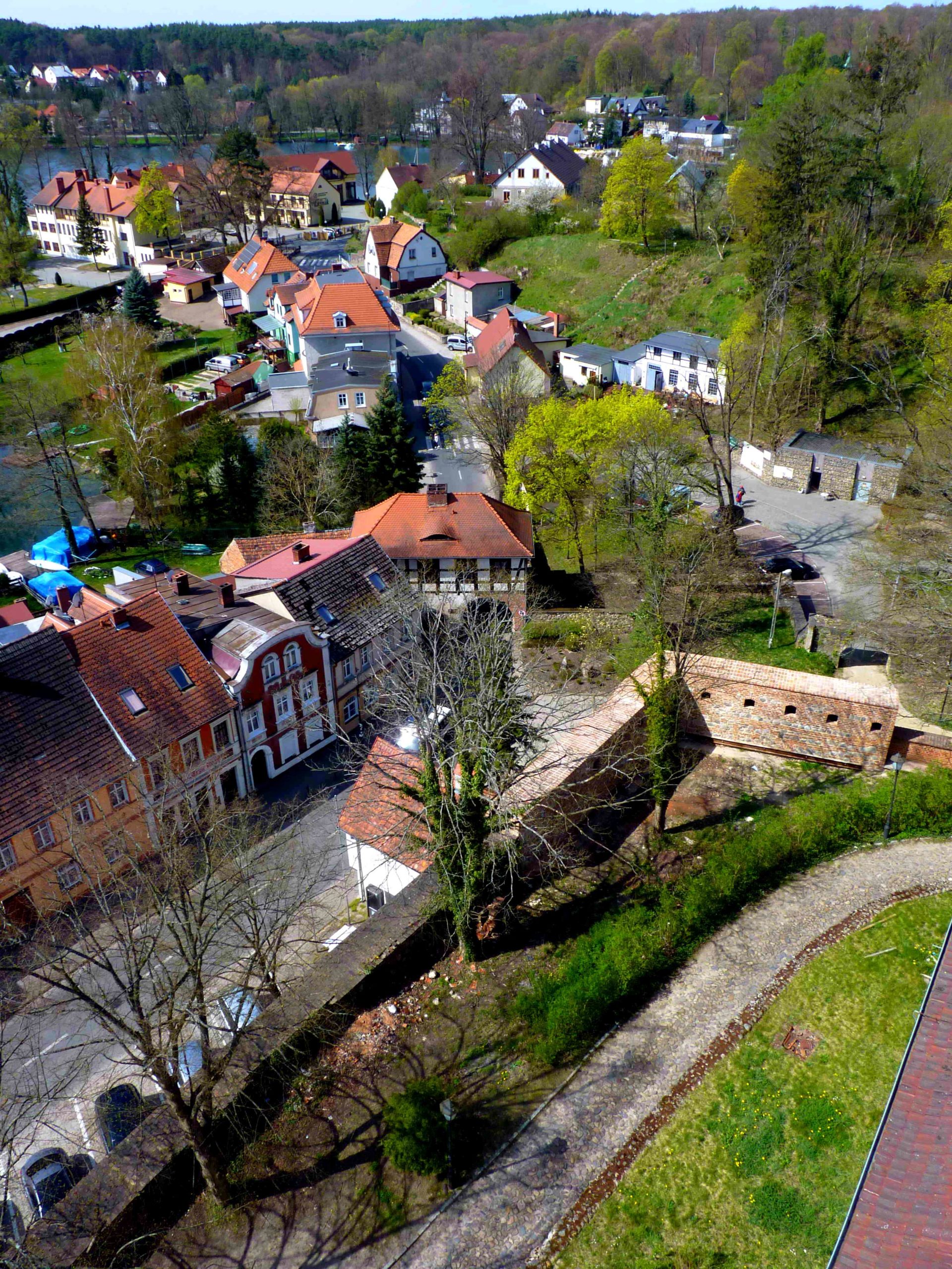 ŁAGÓW LUBUSKI CZ. I – ZAMEK, PARK, ZABYTKI. - Z misiem w teczce